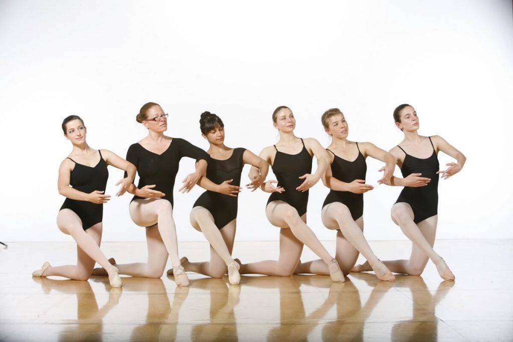 July Series: Intermediate/Advanced Ballet for Adults and Teens - Danspace